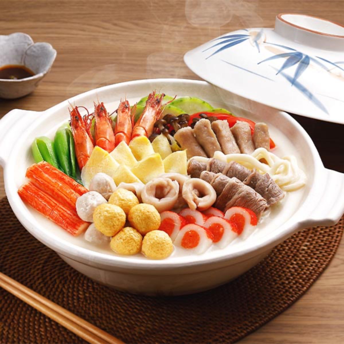 11月四大超商新品美食！7-11GODIVA熱可可回歸、全家×嵜本打造玉米濃湯 | 超商、美食、超商新品、新品美食、FamilyMart | 愛玩妞 | 妞新聞 niusnews